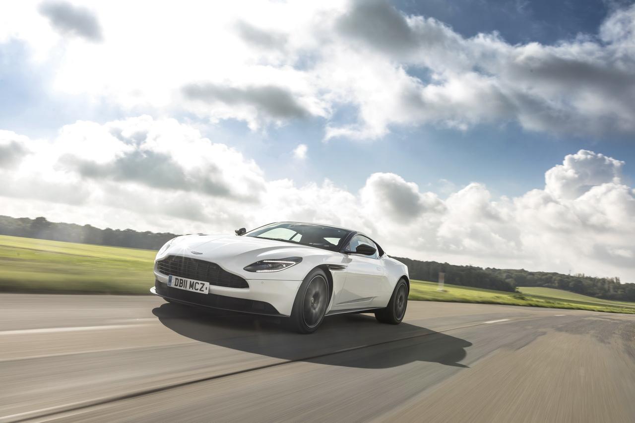 Prix et équipements Aston Martin DB11 V8