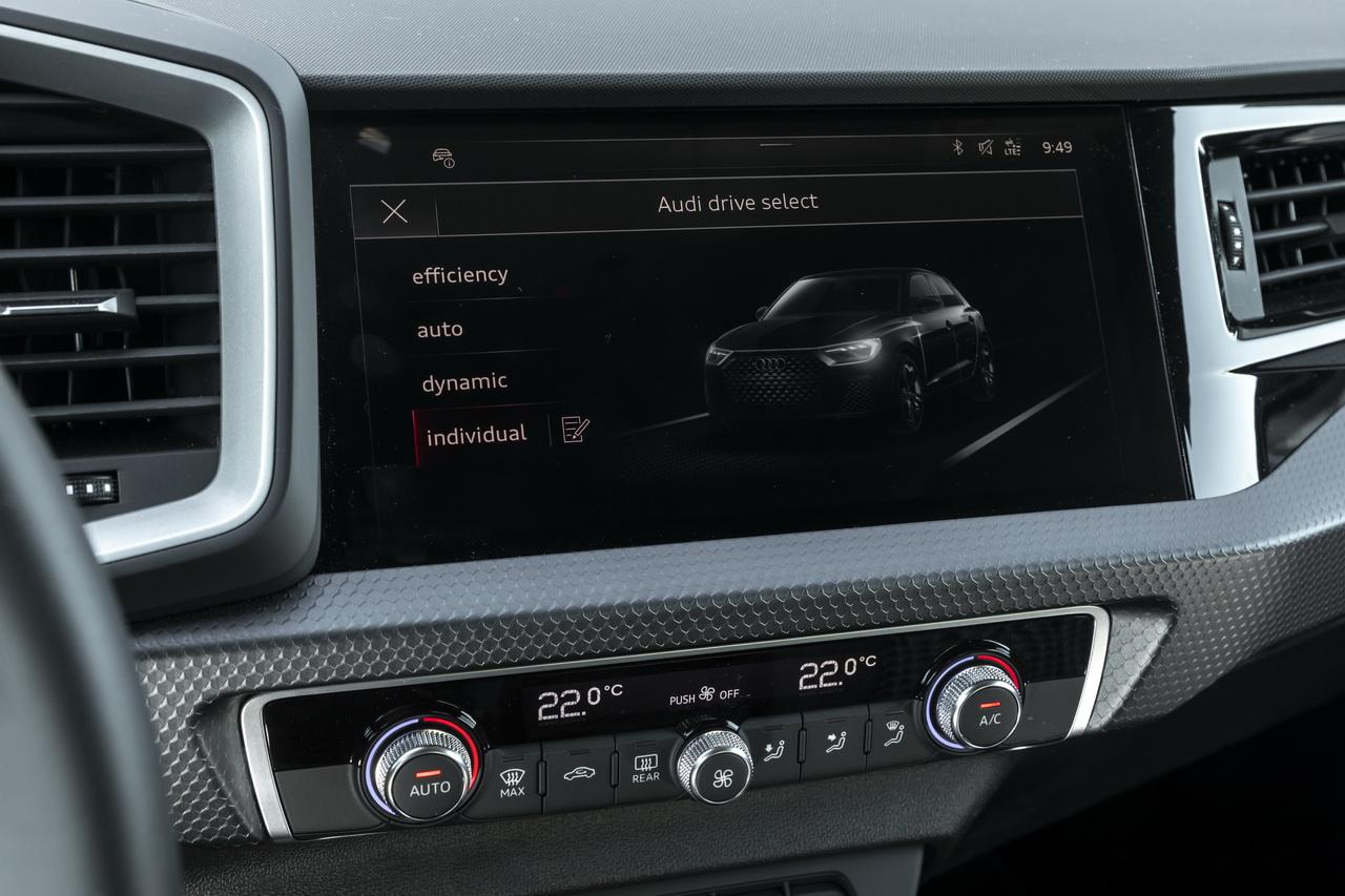 Photo 39 - ecran tactile dans audi a1 2019 - L'Audi A1 Sportback 2019 ...