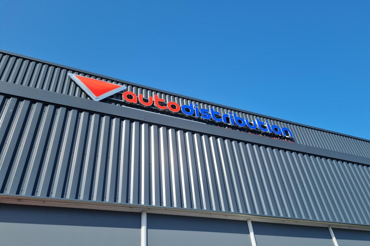 Parts Holding Europe (Autodistribution) en pleine forme