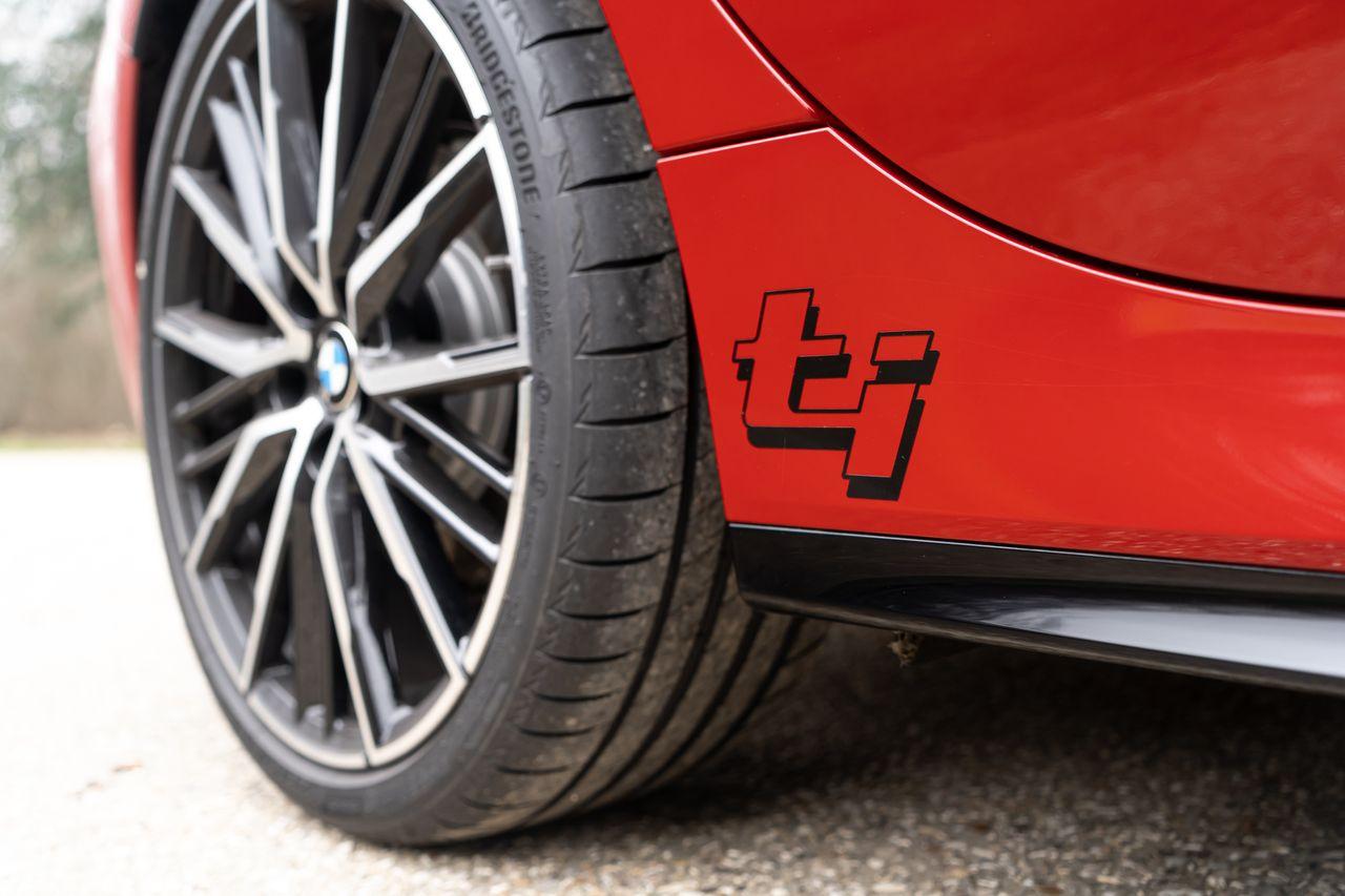 Photo 17 - logo 128 ti - Essai comparatif : la BMW 128 ti défie la Golf ...