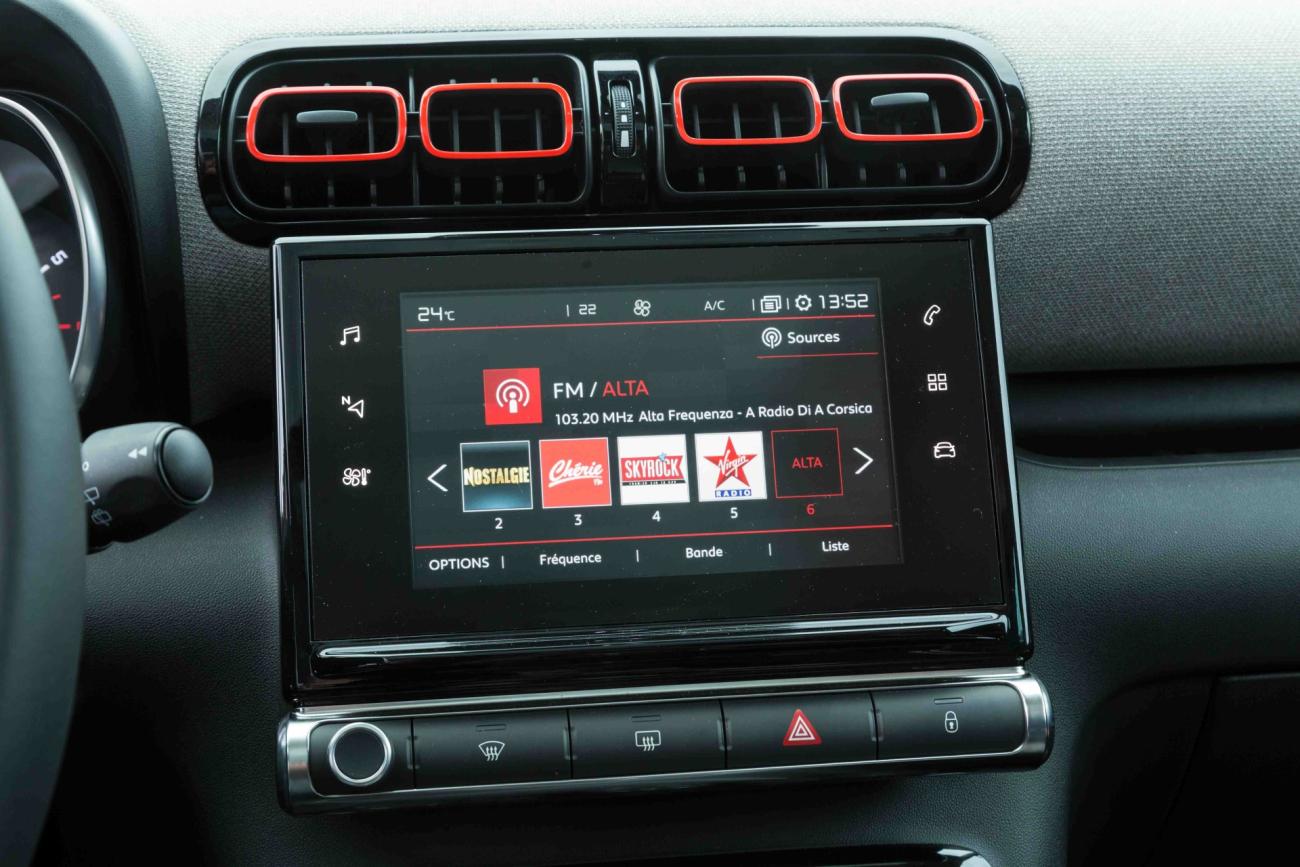 Photo 40 - gps ecran tactile dans citroen c3 aircross - Essai Citroën ...