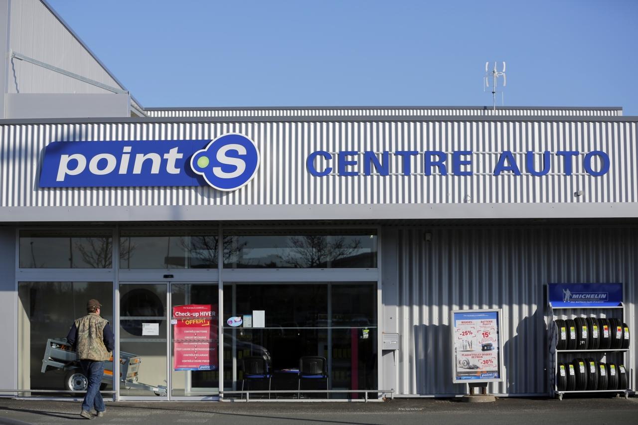 Photo 3 - centre point s - Point S propose des remises aux jeunes permis