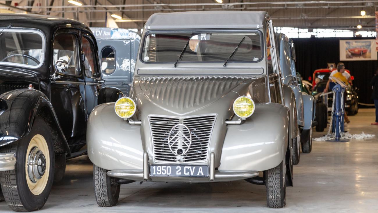 Photo 14 - Citroën 2CV Type A 1948 - La Citroën 2CV a 70 ans : retour ...