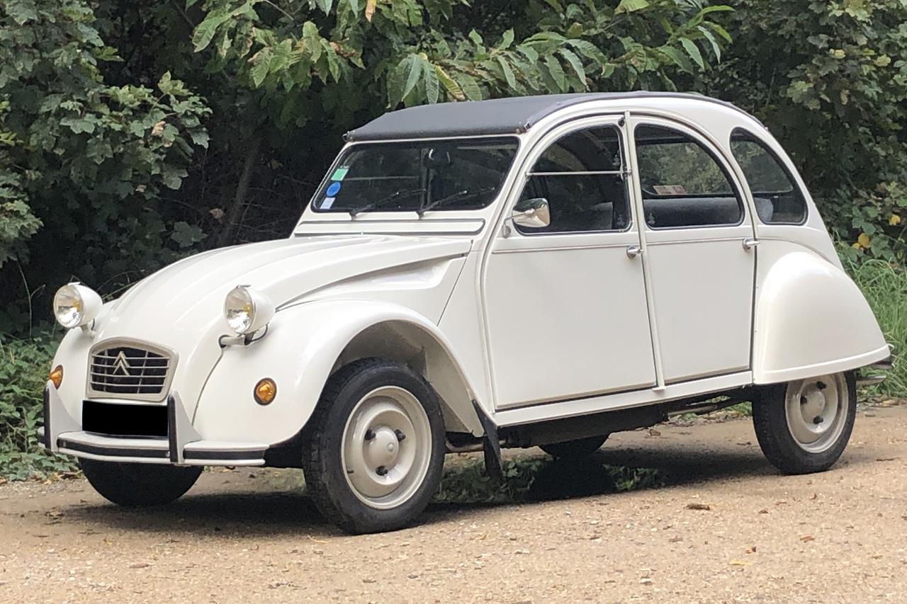 Citroën 2CV6 Spécial (1989). Un exemplaire avec 5 720 km à vendre