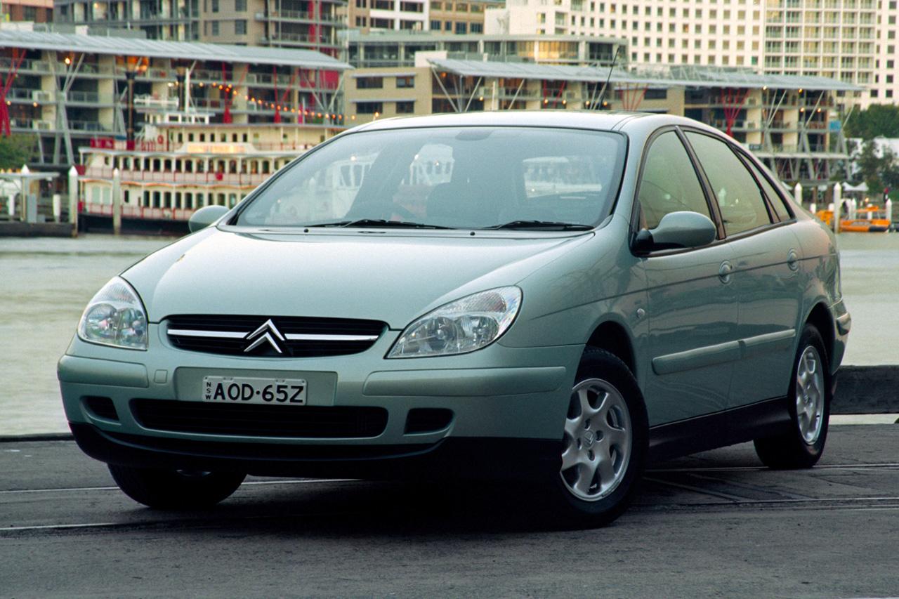 Photo 7 - Citroën C5 berline première génération phase 1 - La saga des ...