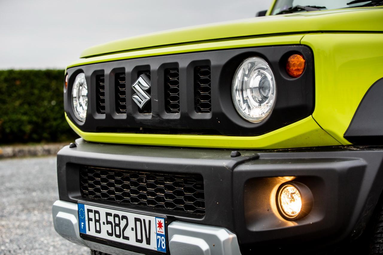 Photo 7 - Suzuki Jimny - Duel entre le Suzuki Jimny et le Mercedes ...