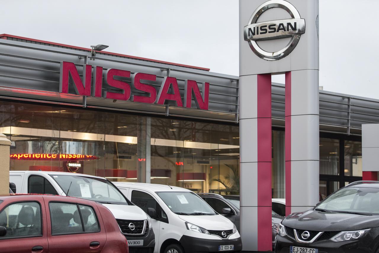 Photo 1 - Nissan marque le pas en attendant la Micra