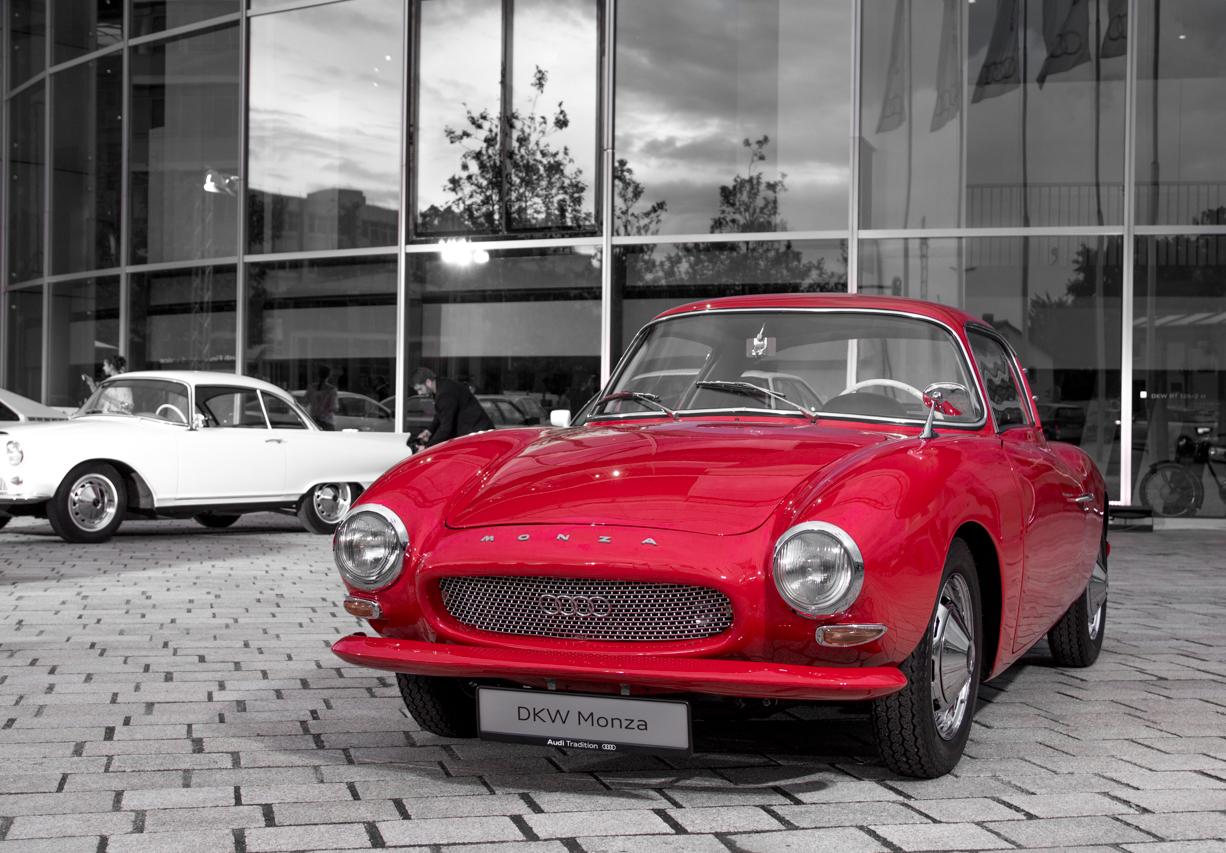 Photo 4 - DKW monza audi rouge avant - 60 ans de coupés Audi en photos