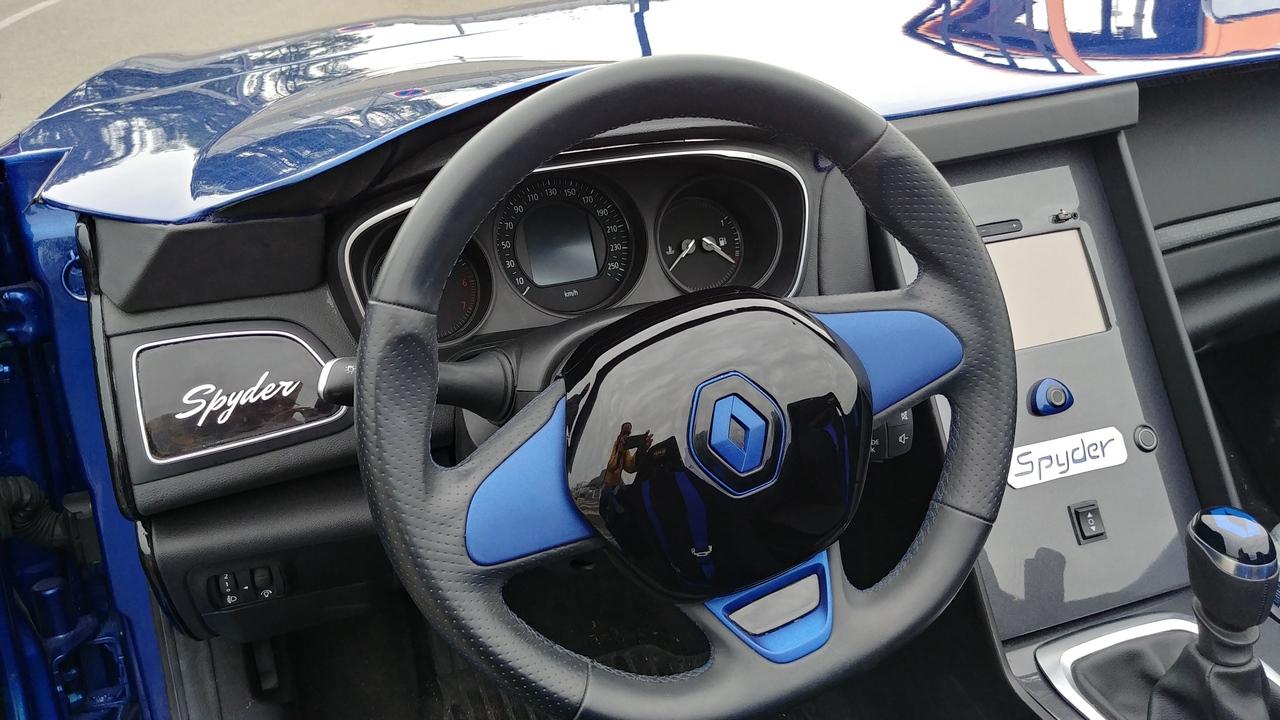 Photo 6 - Modus Operandi volant - Crazy Ride Game 2019 : 18 Renault ...