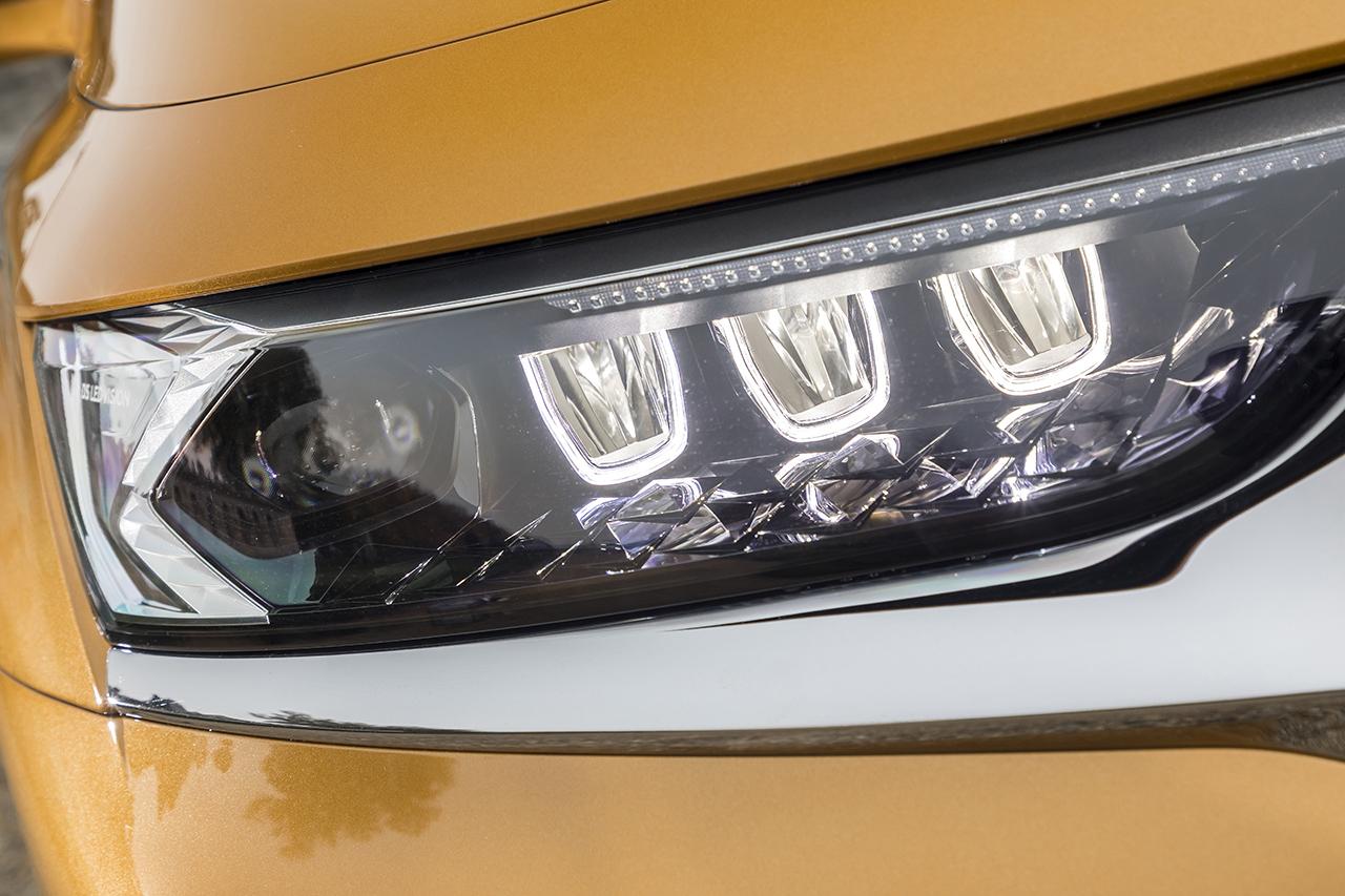 Photo 2 - ds7 crossback Projecteurs DS Active LED Vision - DS7 ...