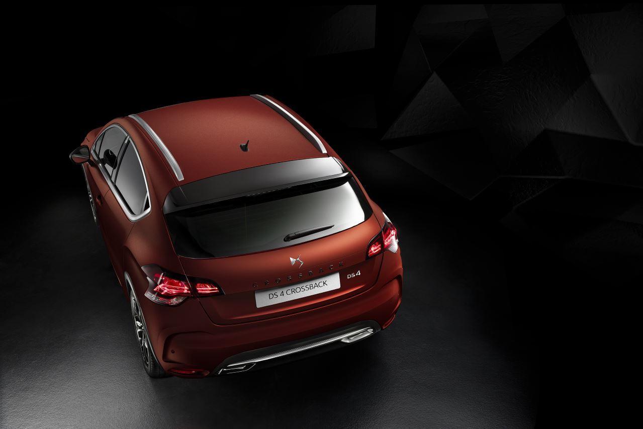 Diaporama et photos - DS 4 Crossback Terre Rouge : une série limitée ...