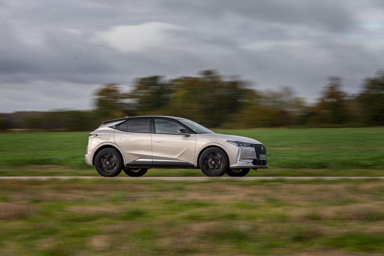 Photo 4 - DS4 Performance Line + - Essai DS4 BlueHDi 130 : un diesel à ...