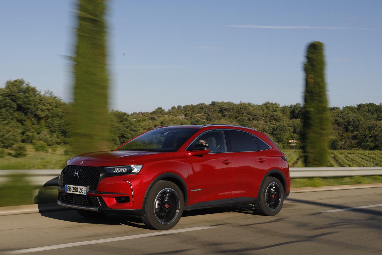 Fiche technique DS7 PureTech 225