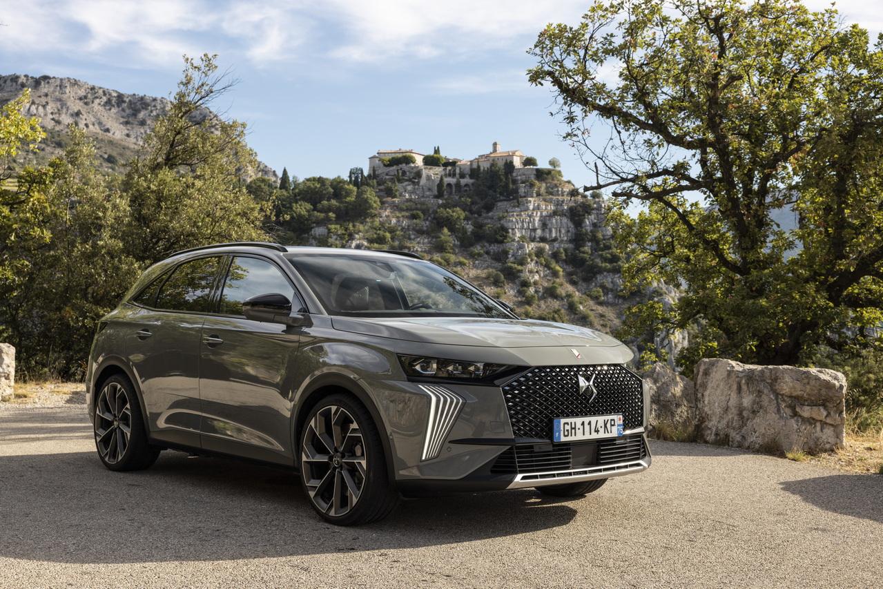 Photo 18 - DS7 avec jante 21 pouces 2022 - Essai DS 7 E-Tense 360 : le ...