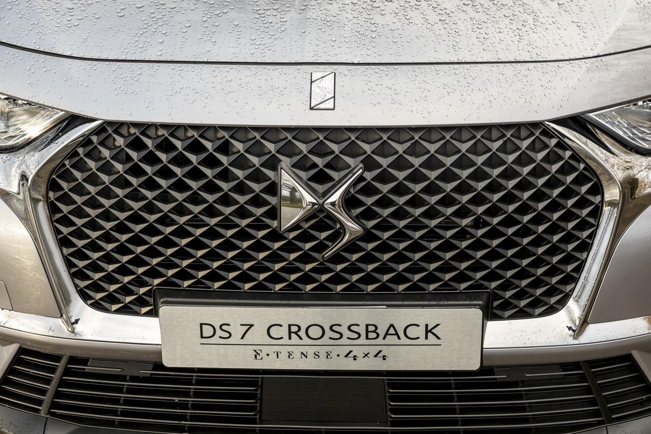Photo 10 - ds7 crossback e-tense 4x4 calandre - DS7 Crossback E-Tense ...
