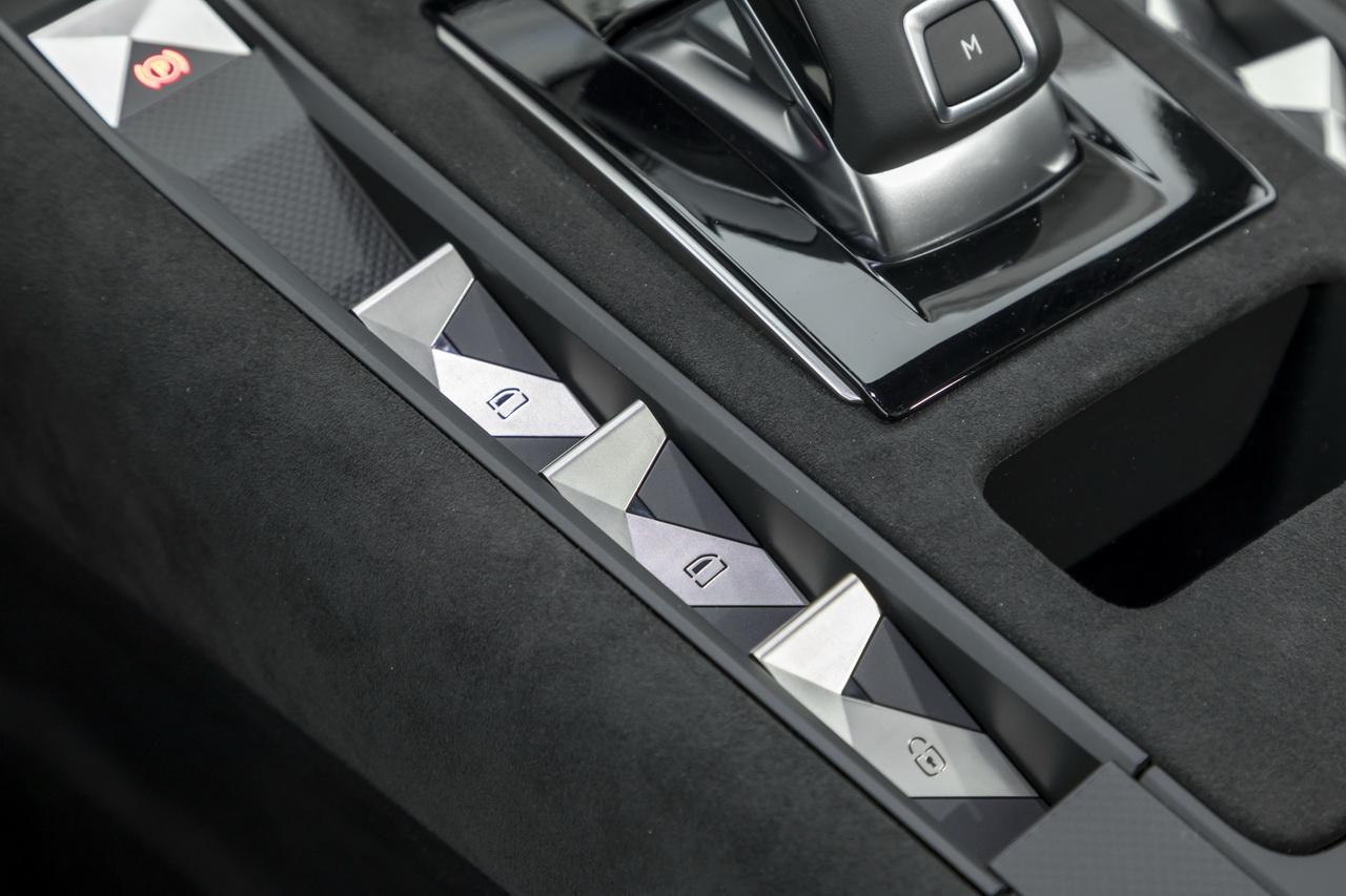 Photo 38 - Commandes vitres ds7 crossback performance line + - Essai ...