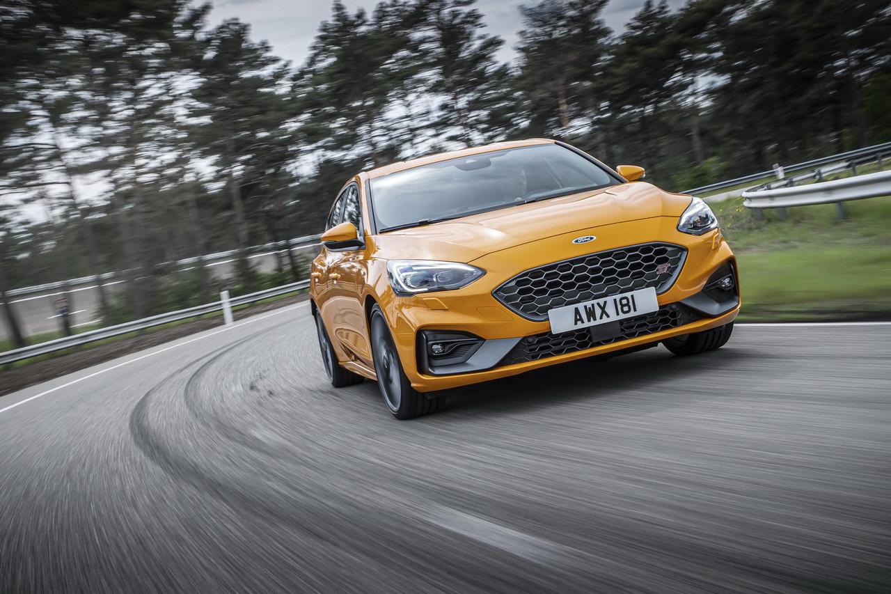 Fiche technique Ford Focus ST