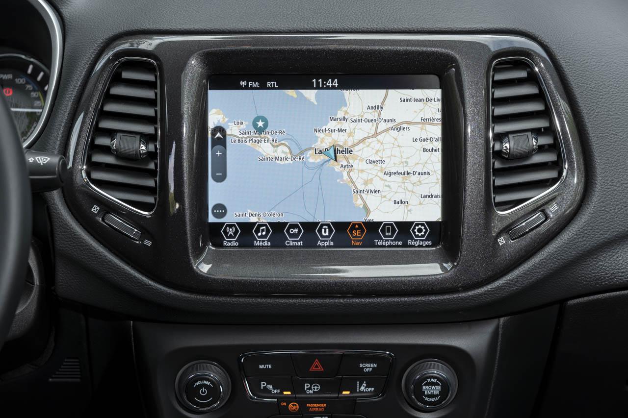 Photo 33 - GPS Jeep - Essai Jeep Compass 4xe : notre avis sur l'hybride ...