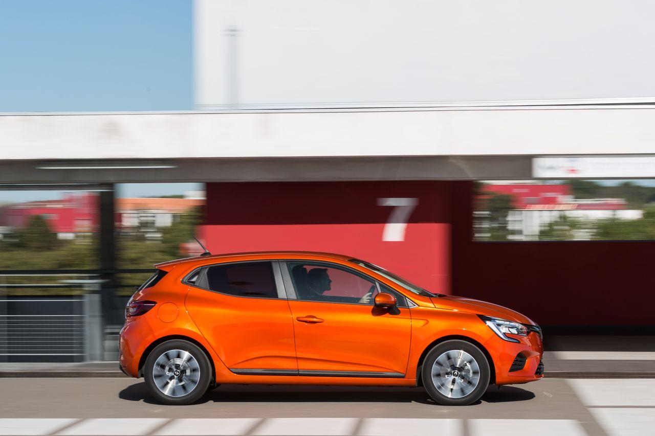 Photo 5 - Renault Clio Zen en teinte orange métallisée - Prix Renault ...