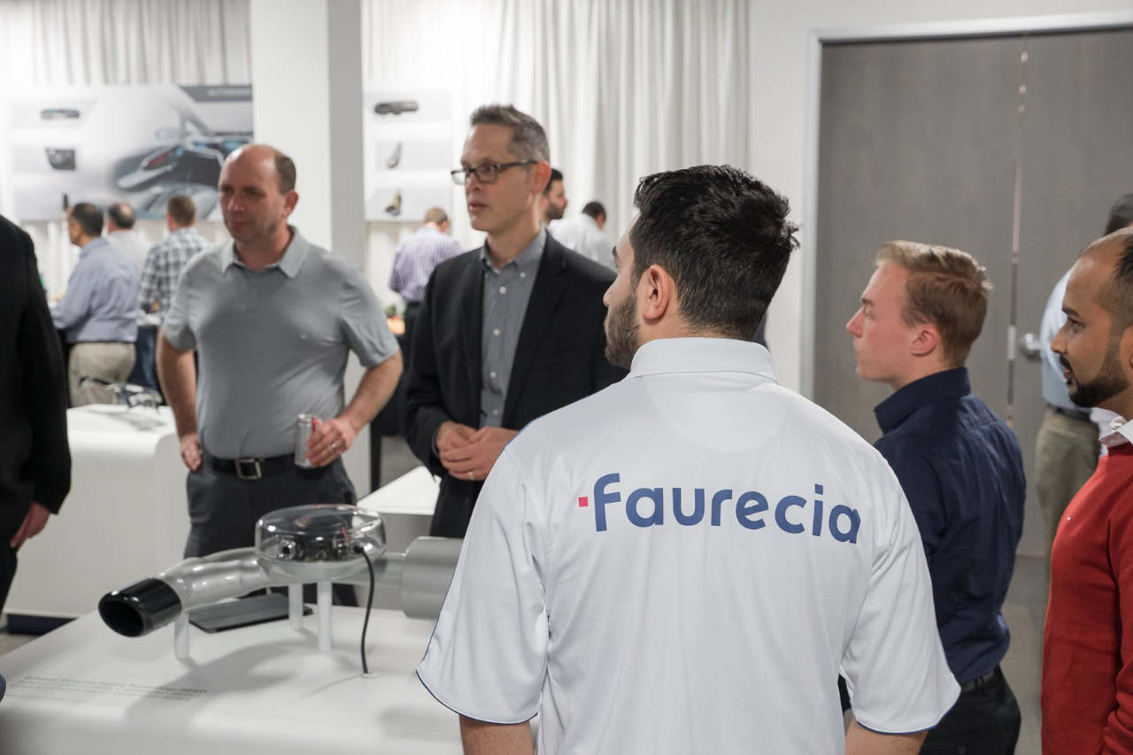 Diaporama et photos - Faurecia vise un chiffre d'affaires et une ...