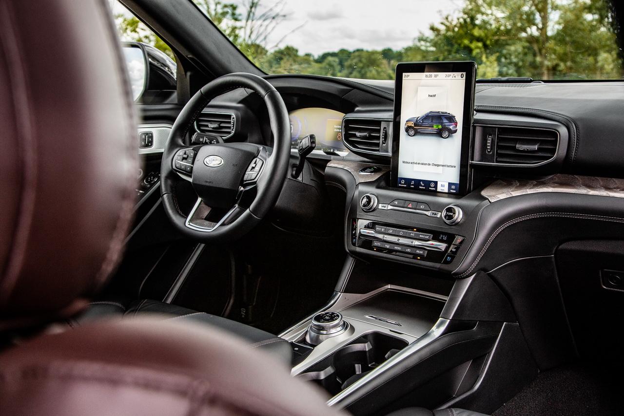 Photo 27 - intérieur Ford Explorer - Essai Ford Explorer hybride ...