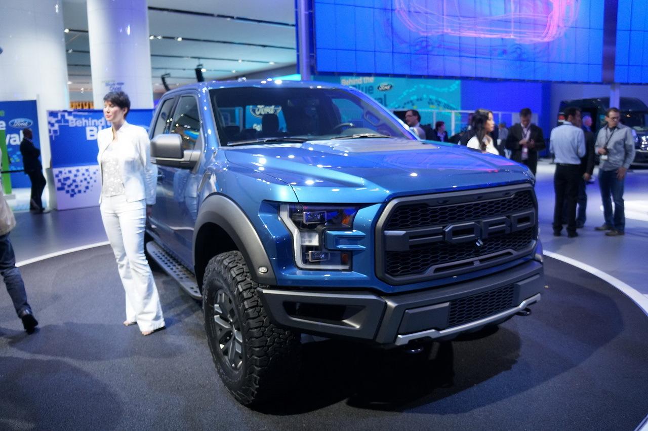 Photo 3 - Ford F-150 Raptor (2015) en direct de Detroit