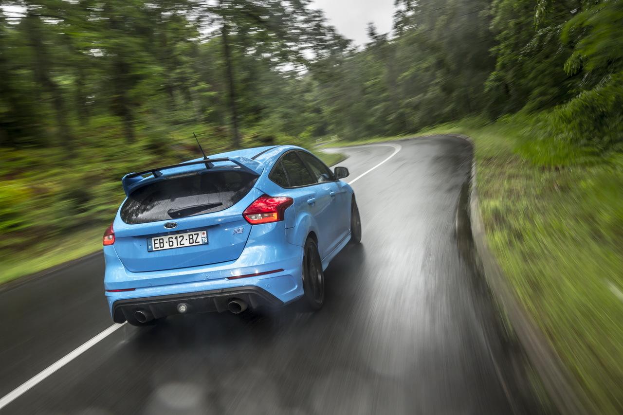 Photo 5 - Essai comparatif : Focus RS vs Civic Type R, le match des ...