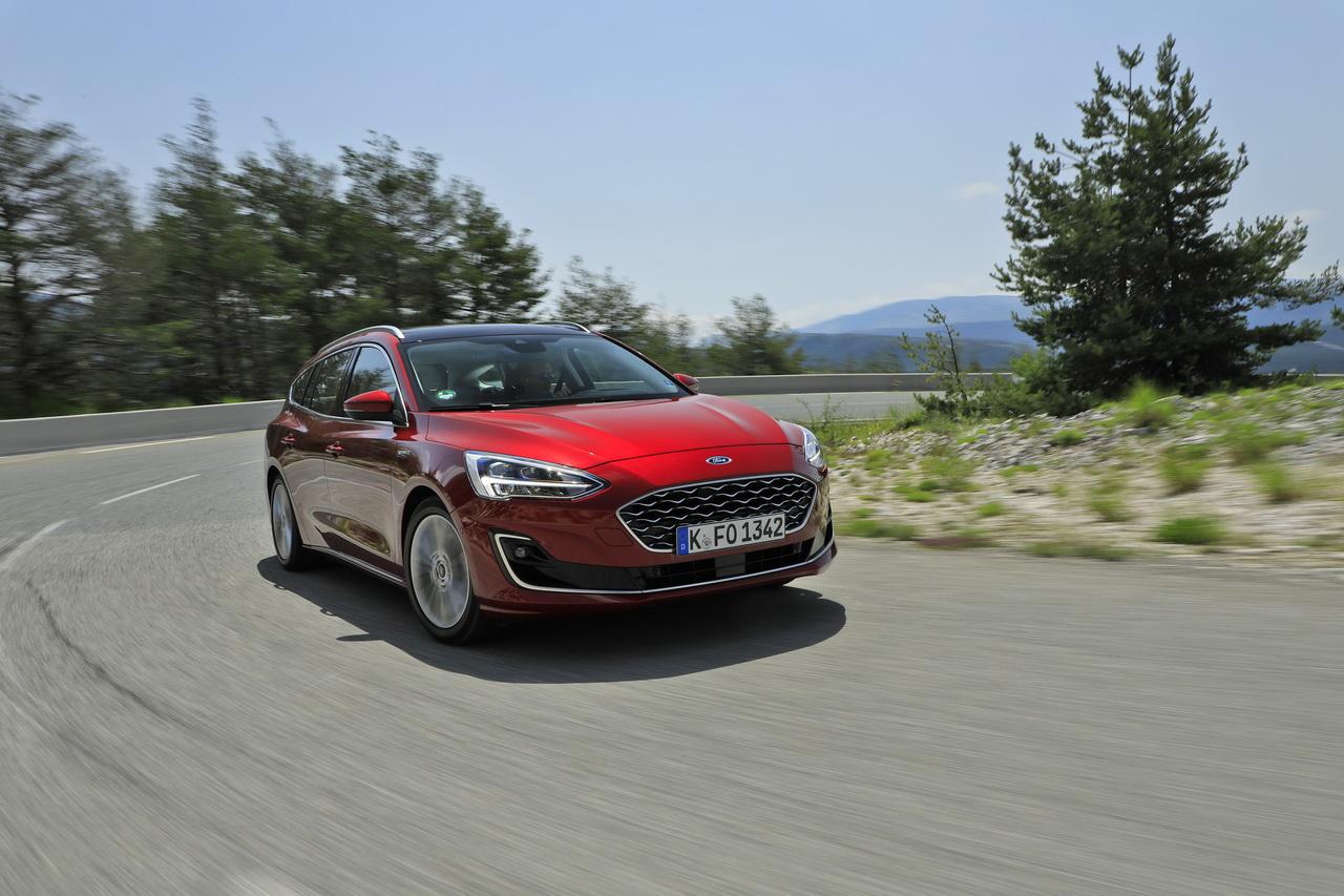 Fiche technique Ford Focus SW 1.5 EcoBlue