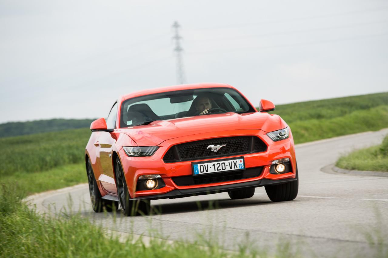 Ford va lancer 13 modèles hybrides et électriques d'ici à 2021