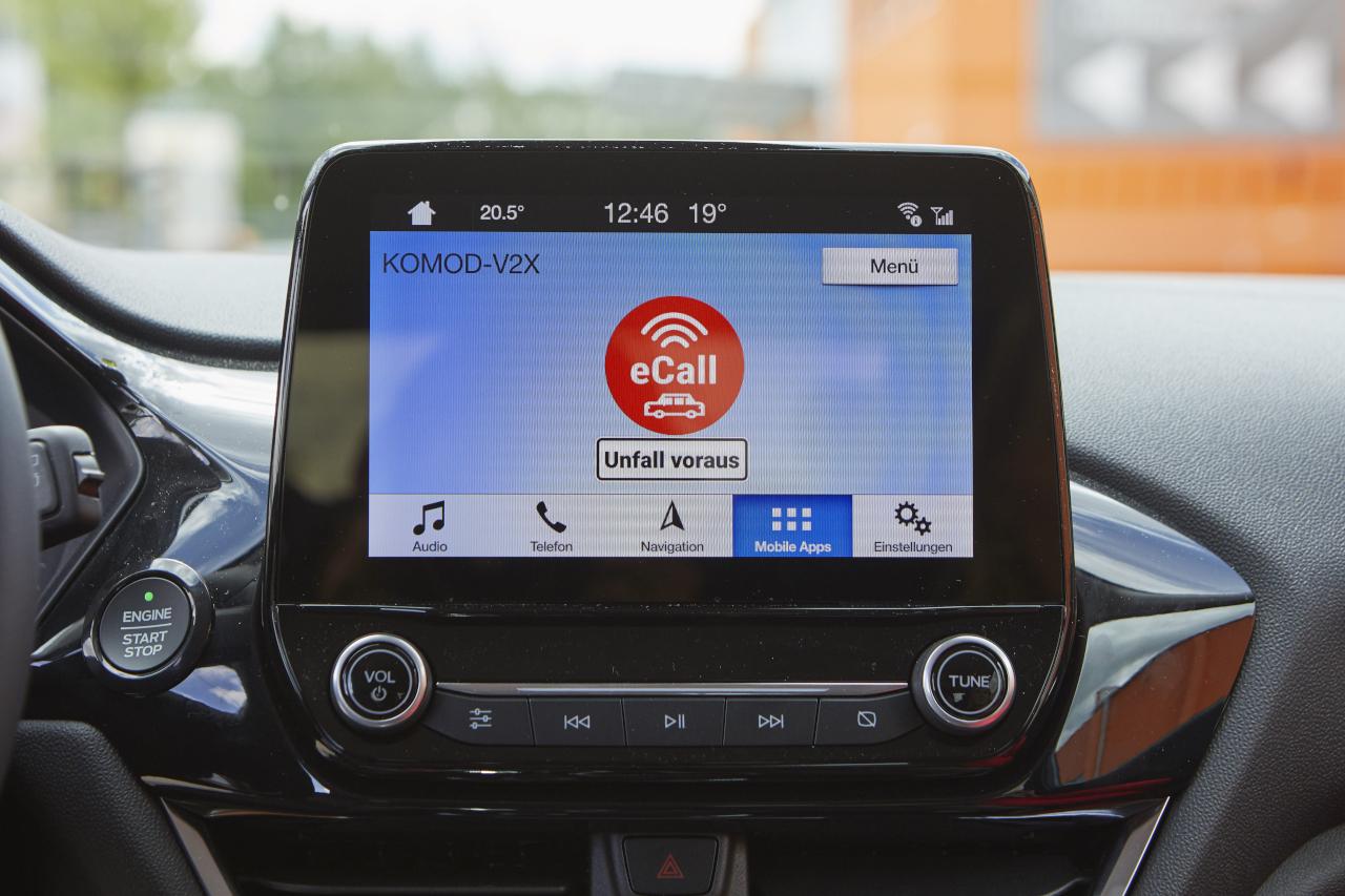 Photo 1 - système ecall ford - Contrôle technique. Système eCall ...