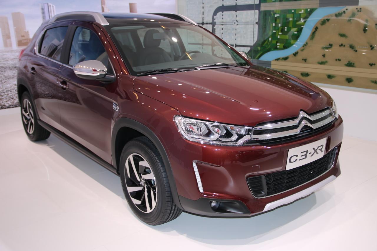 Photo 9 - vue avant Citroën C3 XR suv - Citroën, DS, Peugeot & Renault : les futurs SUV et ...
