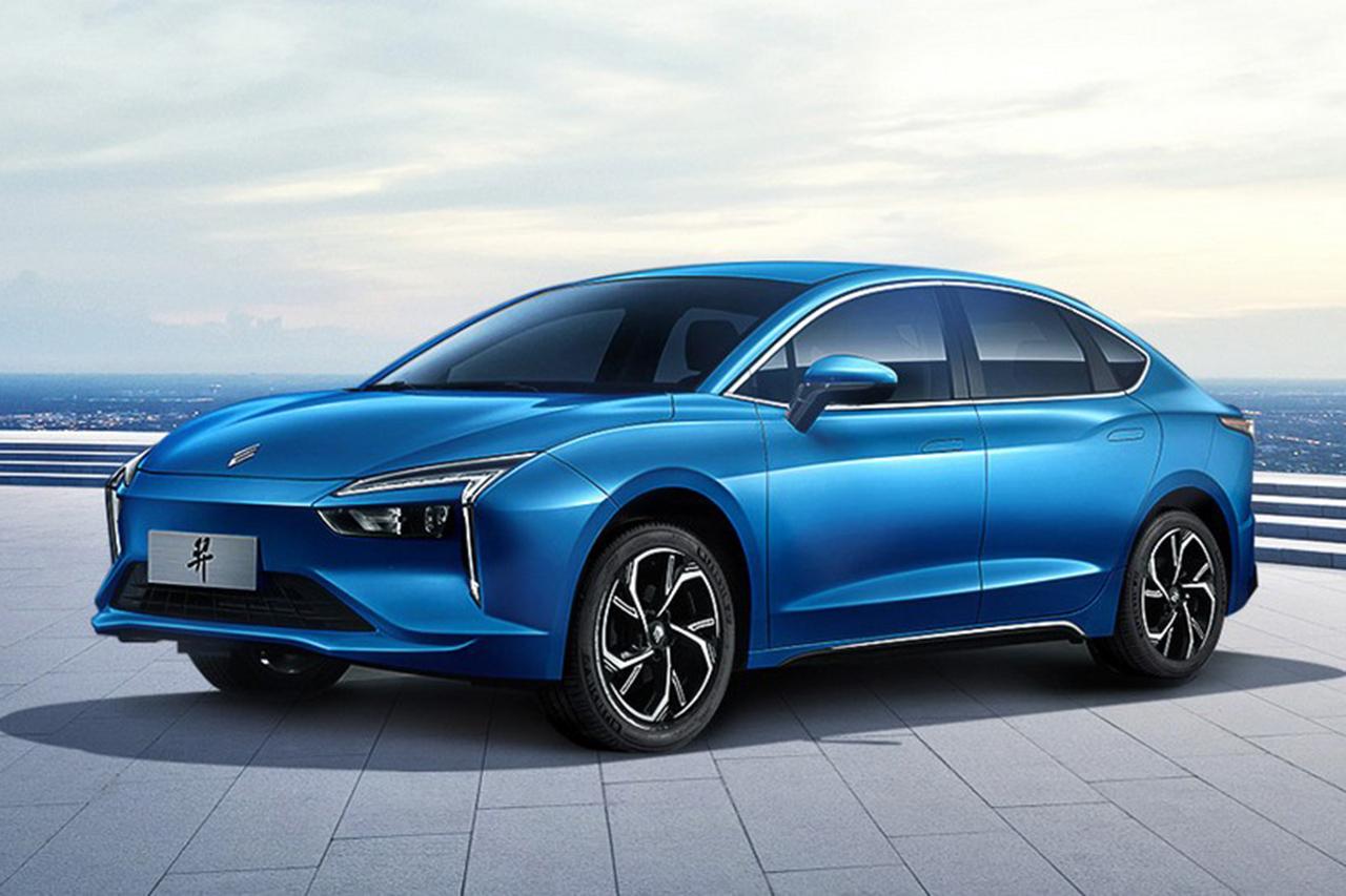 Renault Limo. Une berline électrique chinoise en France en 2022