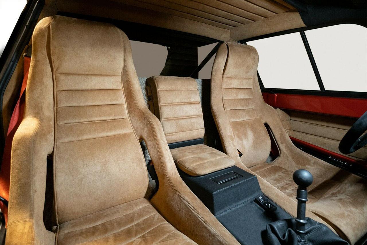 Photo 8 - lancia delta S4 intérieur sièges - Une Lancia Delta S4 en ...