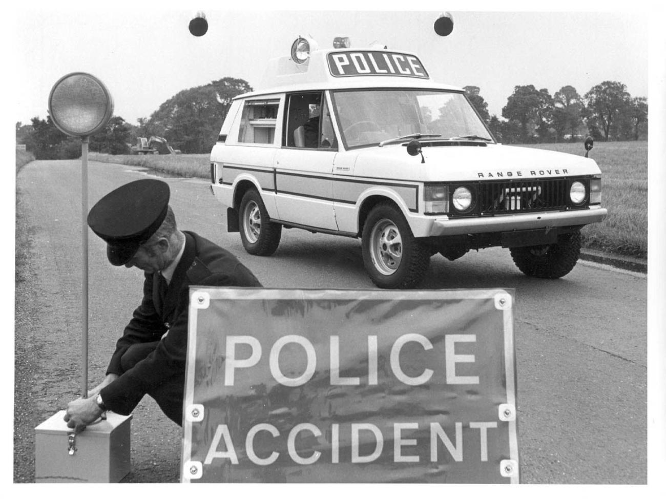 Photo 5 - Range Rover Police - 70 ans de Land Rover. Le top des modèles ...