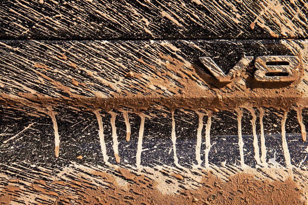 Photo 44 - logo Def V8 - Essai Land Rover Defender 2021 : hybride ...