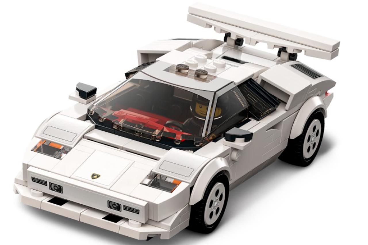 Lego miniaturise les Lamborghini Countach, Lotus Evija et Ferrari 512M