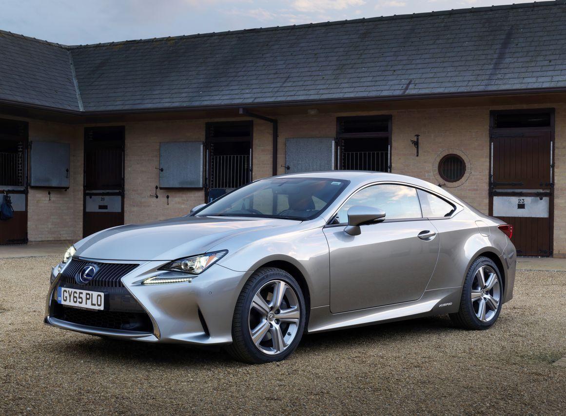 Photo 14 - LEXUS RC 300h - Prime à la conversion : les hybrides éligibles