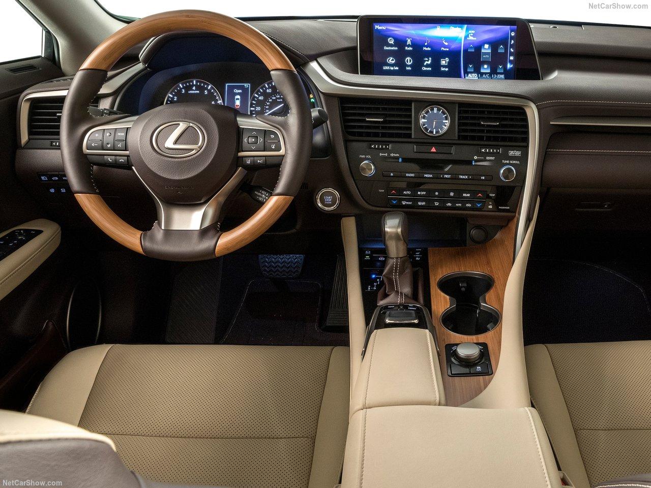 Photo 6 - Nouveau Lexus RX L SUV 7 places hybride planche de bord ...