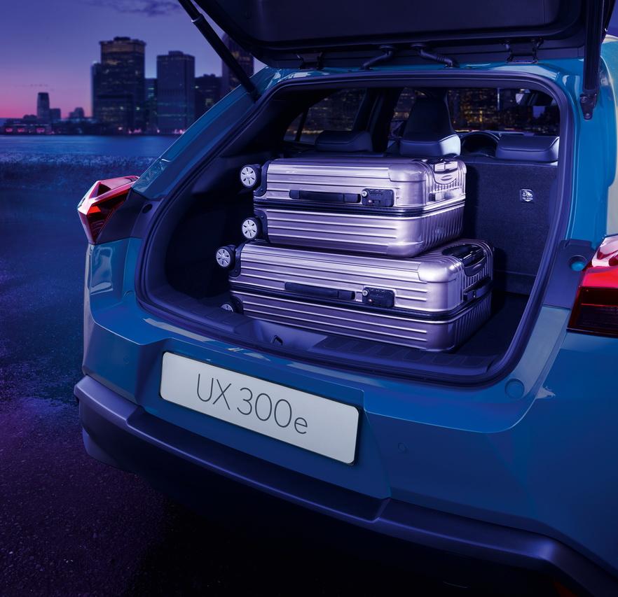 Photo 9 - coffre Lexus UX 300e (2020) - Lexus UX 300e : notre avis sur le premier SUV électrique ...