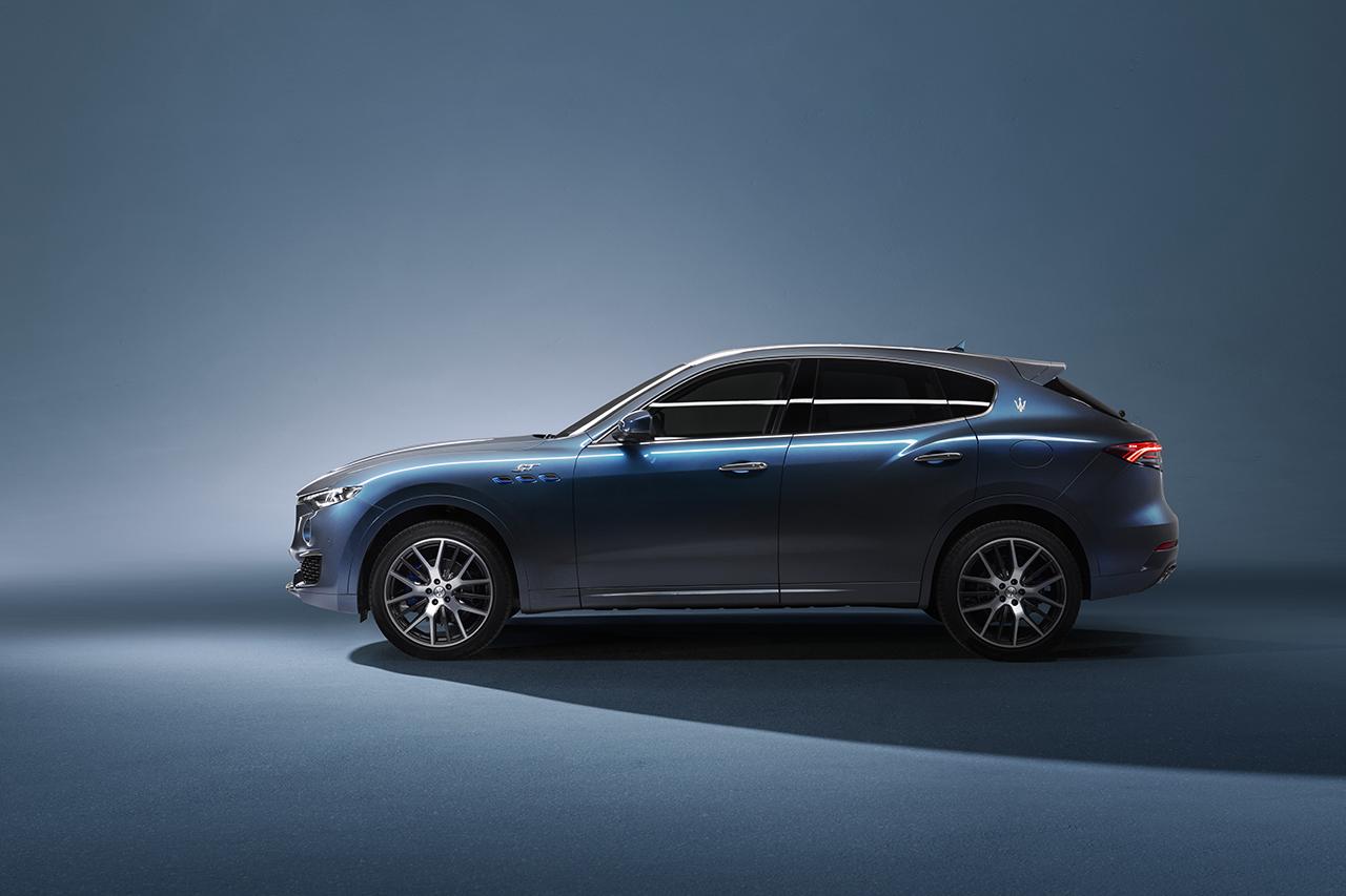 Photo 9 - maserati levante hybrid profil - Maserati Levante Hybrid ...