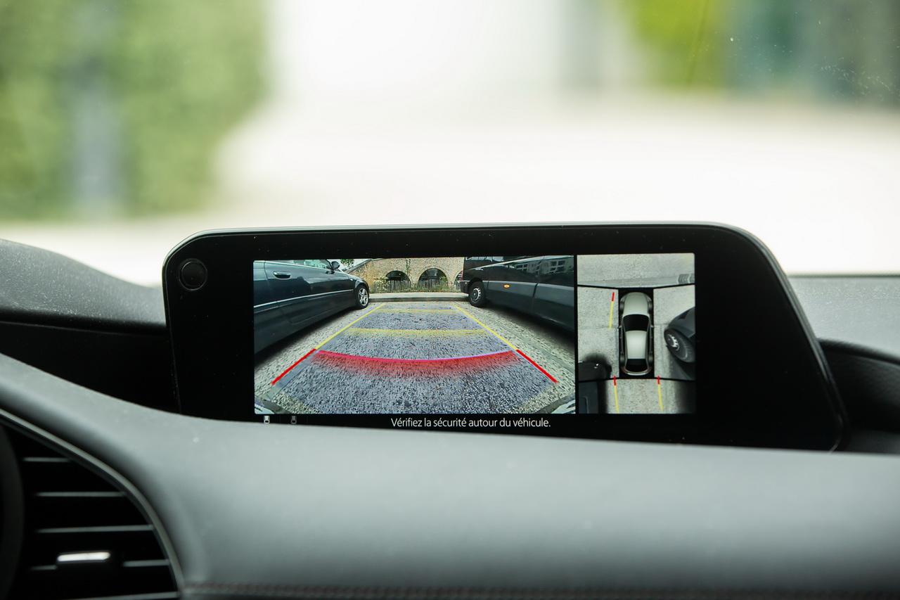 Photo 41 - Mazda 3 2019 caméra 360° - Essai Mazda 3 1.8 Skyactiv-D ...