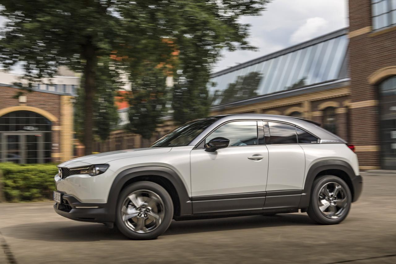 Mazda MX-30 (2021). Hausse des tarifs de 750