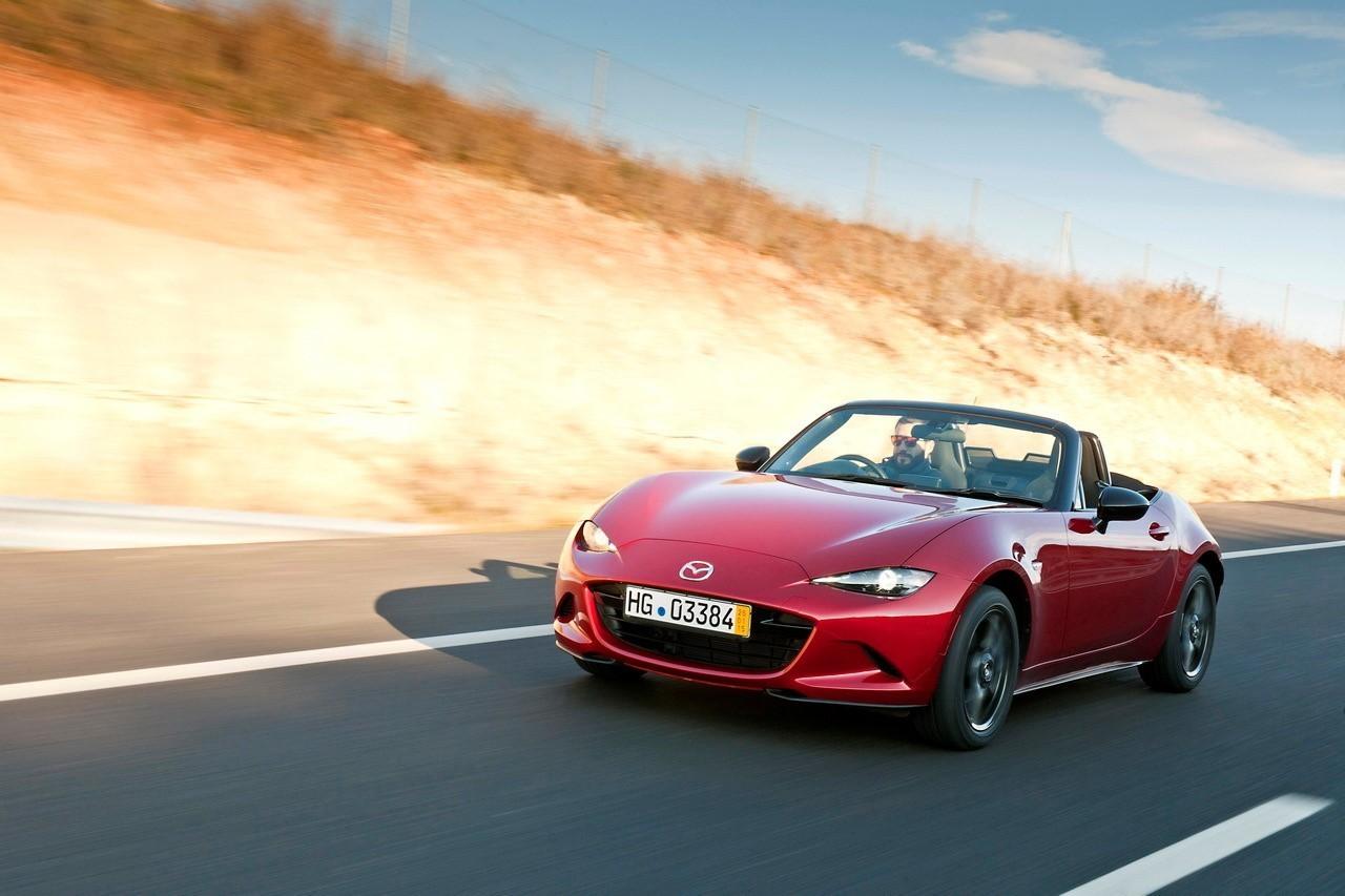 Photo 1 - Mazda MX-5 ND 2015 rouge 3/4 avant - Les 10 points à retenir ...