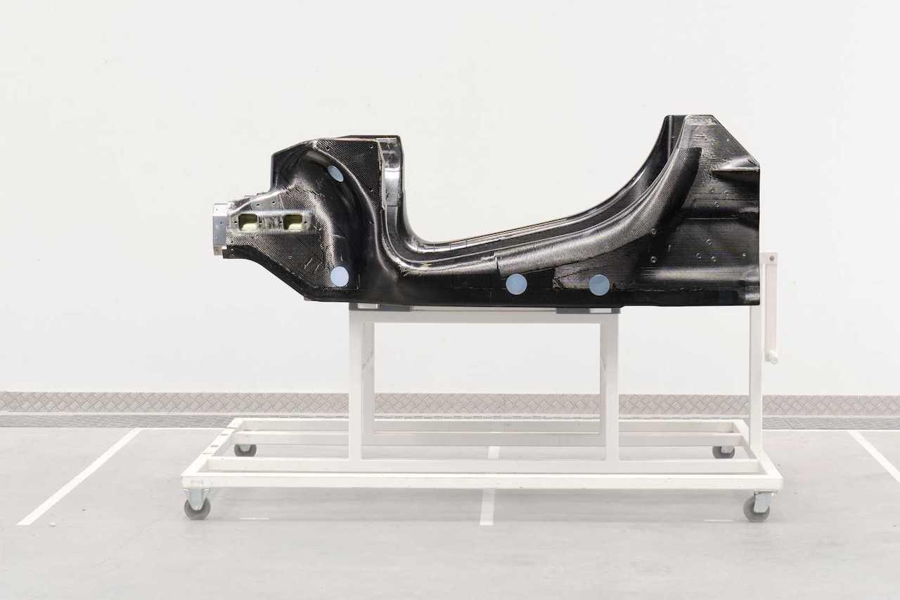 McLaren dévoile son nouveau châssis modulaire hybride