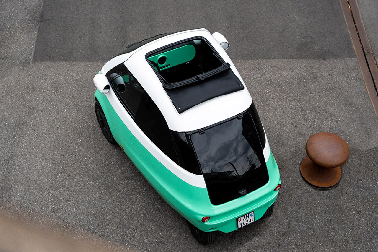 Photo 9 - Micro Microlino toit ouvrant - Isetta électrique : plutôt ...
