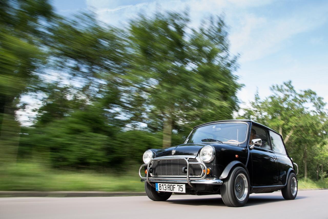 Photo 13 - Mini vs Mini : le choc des générations