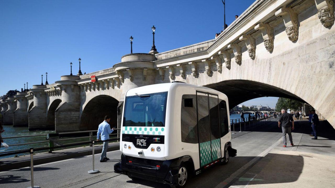 La RATP et la SNCF testent des véhicules autonomes à Paris et Lyon