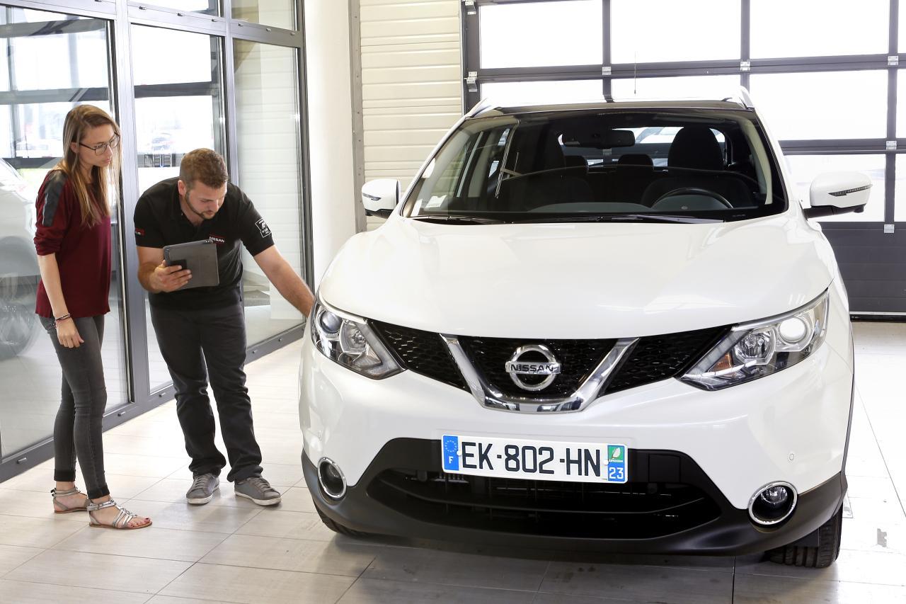 Photo 3 - tablette sav nissan - Concessions automobiles : des écrans et ...