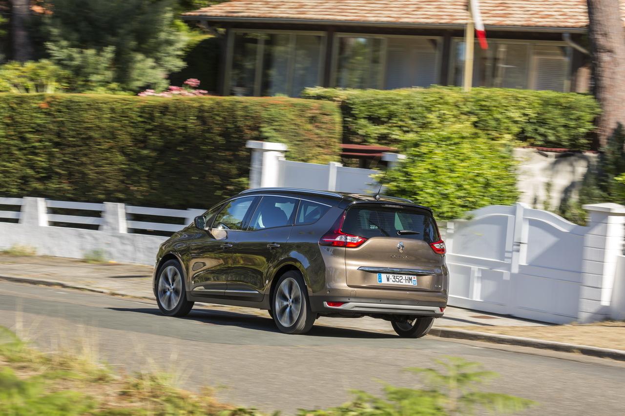 Photo 29 - vue arrière grand scenic 4 - Renault Scénic 4 : nos essais ...