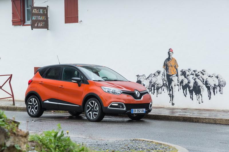Photo 30 - 3/4 avant Renault Captur orange - Le top des SUV d'occasion